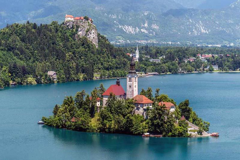 Register a company, obtain work & residence permit in Slovenia, Europe