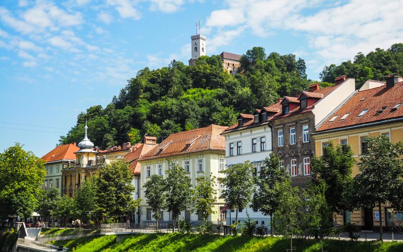 Slovenian company – options for business development in Europe